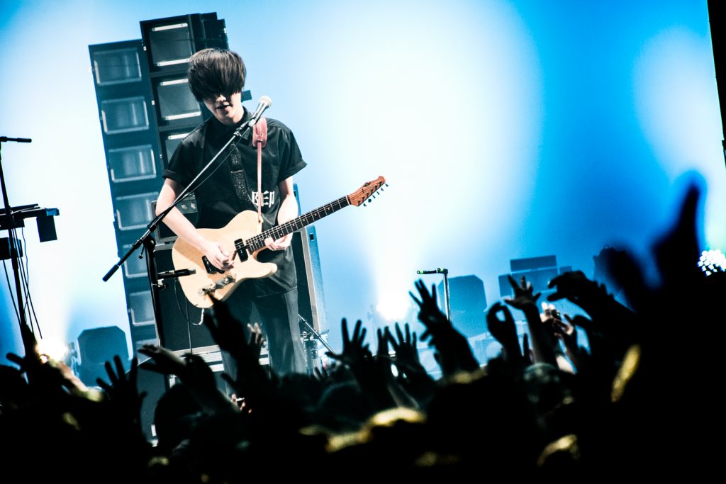 indigo la End 『Crying End Roll』で新たな始まりを迎えた。9ヶ月ぶりのワンマン｜DI:GA ONLINE｜ライブ ...